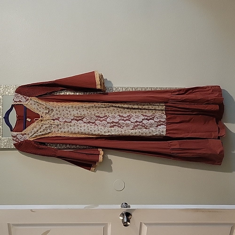 Gorgeous Candy Jones 1800s Vintage Cottage Prairie St… - Gem